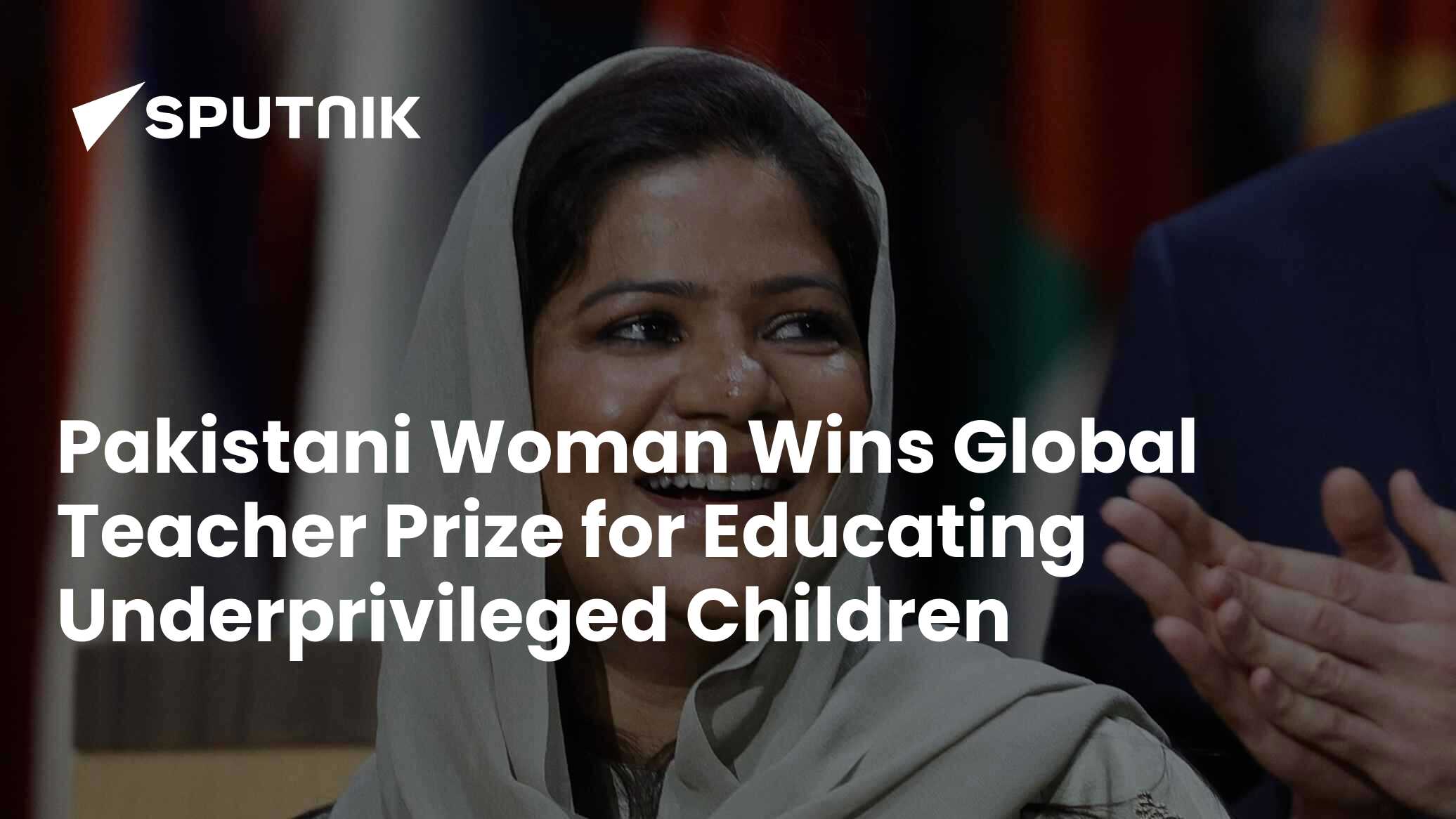 Pakistani Woman Wins Global Teacher Prize for Educating Underprivileged ...