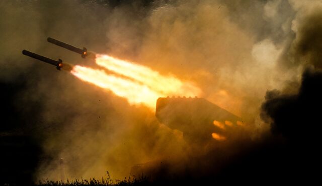 Russian TOS-2 Tosochka Flamethrower: A Weapon of Total Devastation