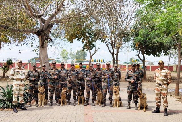'Super Sniffers' Dog Squad Leading Fight Against Crime in India