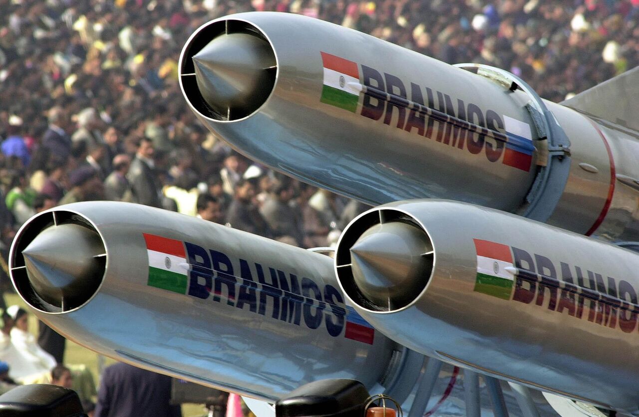 Bharat Stands Firm With Russian Weapons Despite US Pressure - 06.06.2025, Sputnik India